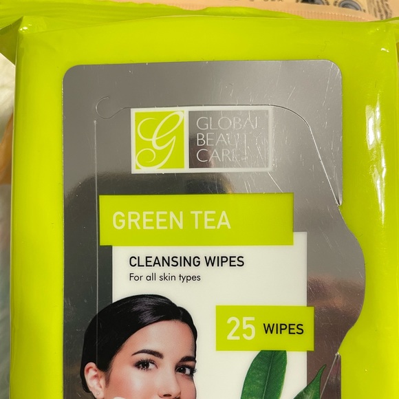 Global Beauty Care | Makeup | Bundle Cleansing Faces Wipes | Poshmark